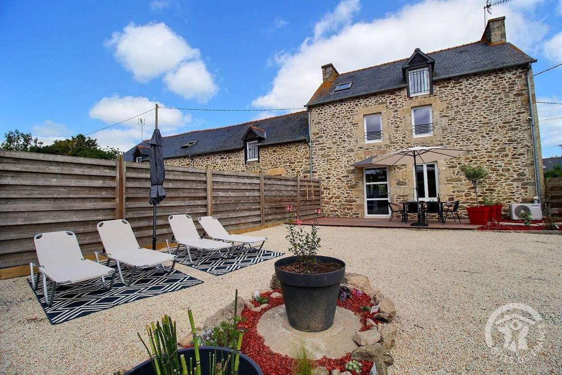 88 M² Gîte ∙ 3 Chambres ∙ 6 Personnes - Lamballe