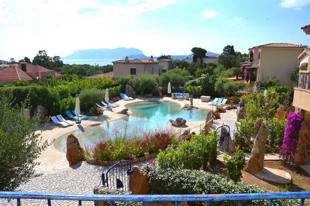 135 M² Villa ∙ 3 Bedrooms ∙ 8 Guests - Olbia