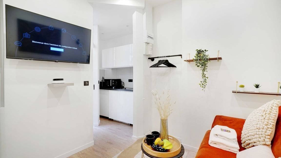 15 M² Apartment ∙ 2 Guests - Paris