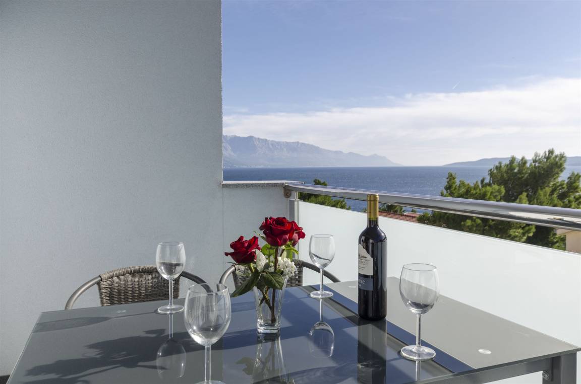 42 M² Ferienwohnung ∙ 1 Schlafzimmer ∙ 4 Gäste - Omiš