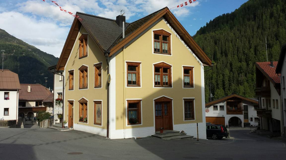 Ferienwohnung ∙ 2 Schlafzimmer ∙ 6 Gäste - Samnaun