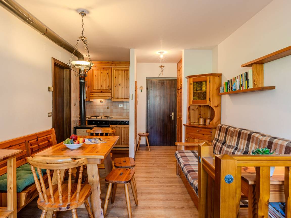 80 M² Apartment ∙ 2 Bedrooms ∙ 8 Guests - Pinzolo