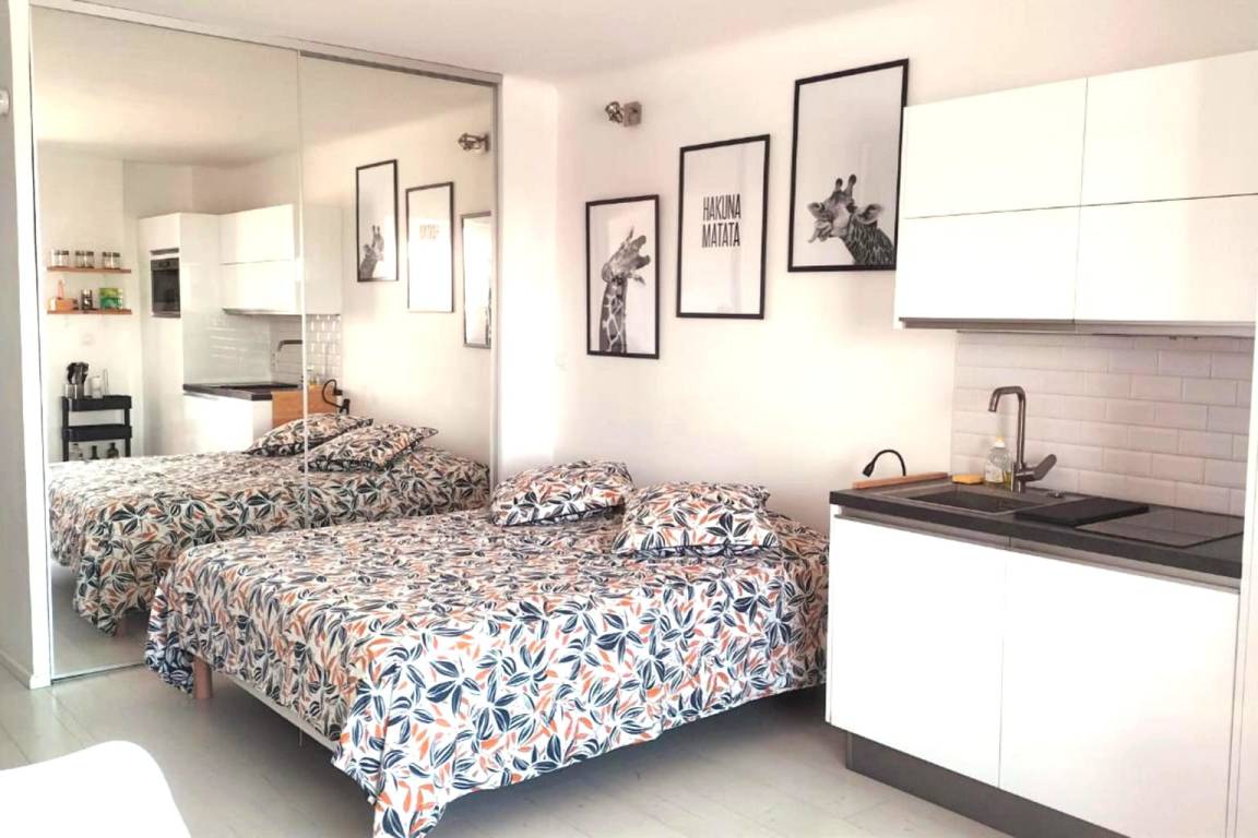 27 M² Estudio ∙ 2 Huéspedes - Sanary-sur-Mer