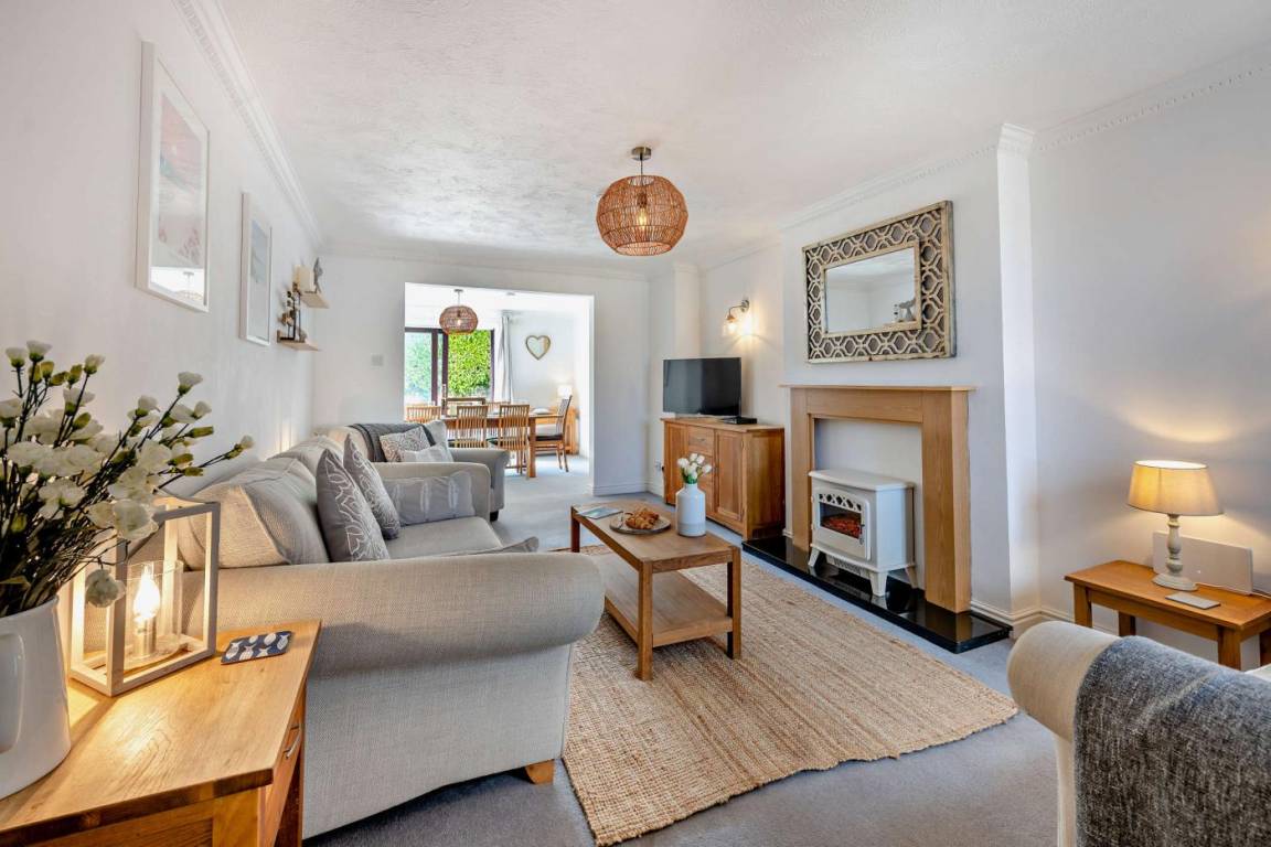 Cottage ∙ 4 Bedrooms ∙ 8 Guests - Padstow