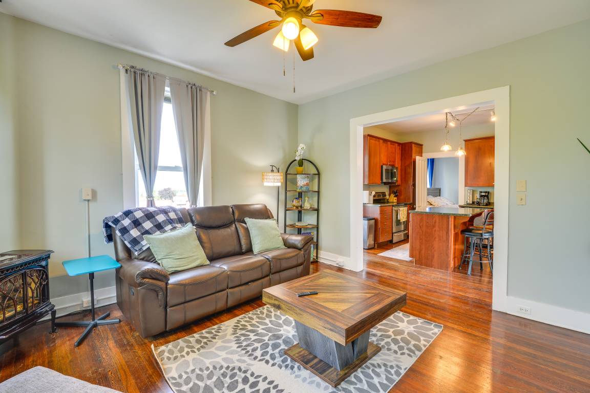 73 M² Apartment ∙ 2 Bedrooms ∙ 3 Guests - Sackets Harbor, NY
