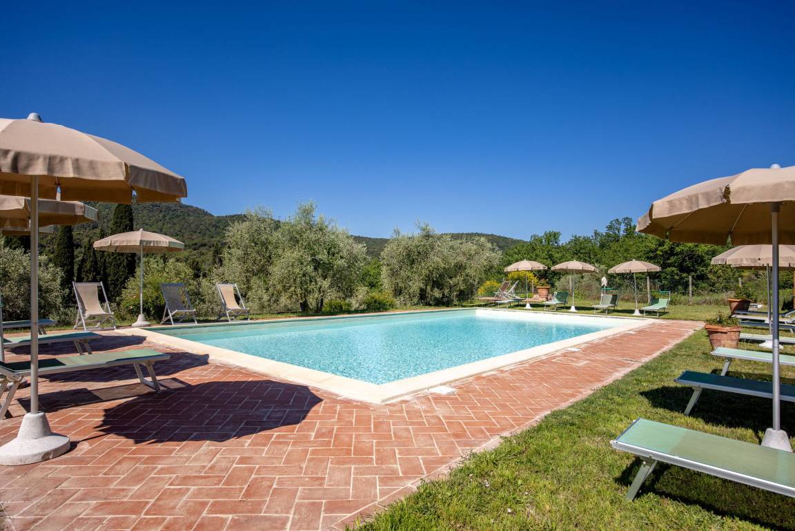 700 M² Villa ∙ 9 Bedrooms ∙ 18 Guests - San Gimignano