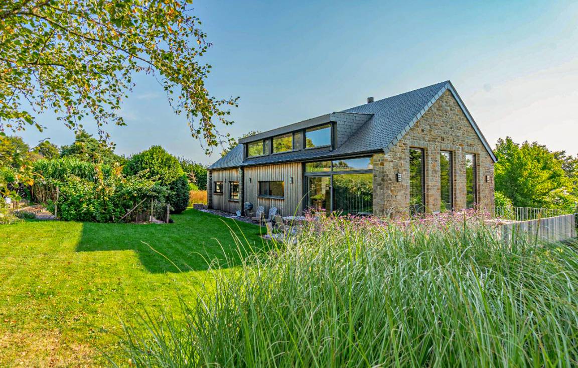 250 M² Maison De Vacances ∙ 3 Chambres ∙ 6 Personnes - Tenneville