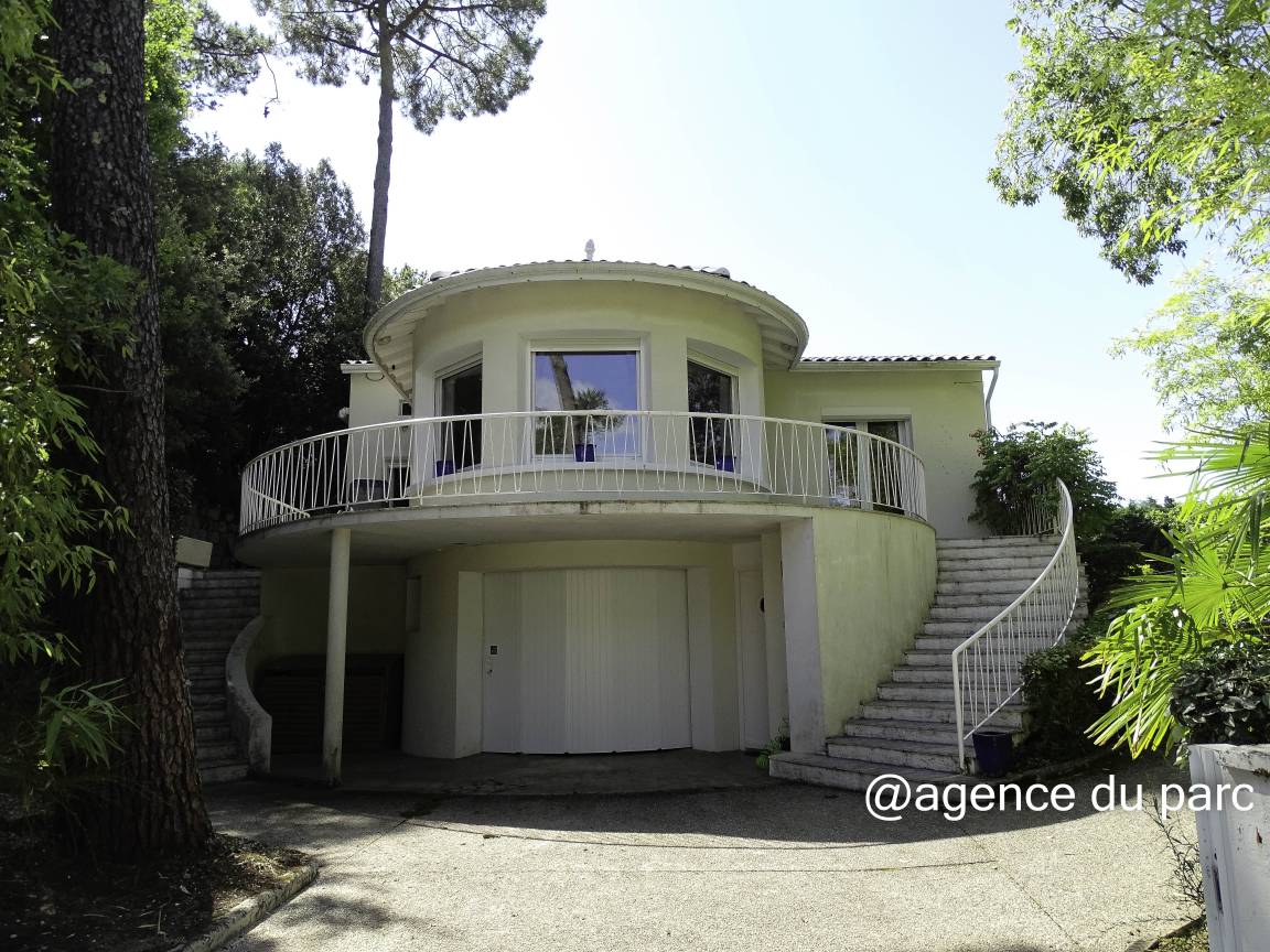 104 M² Maison De Vacances ∙ 3 Chambres ∙ 8 Personnes - Meschers-sur-Gironde