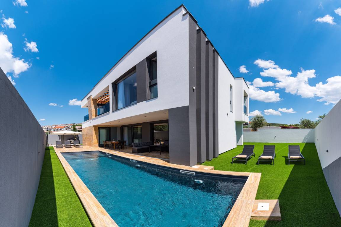 Apartment ∙ 4 Bedrooms ∙ 8 Guests - Sukošan