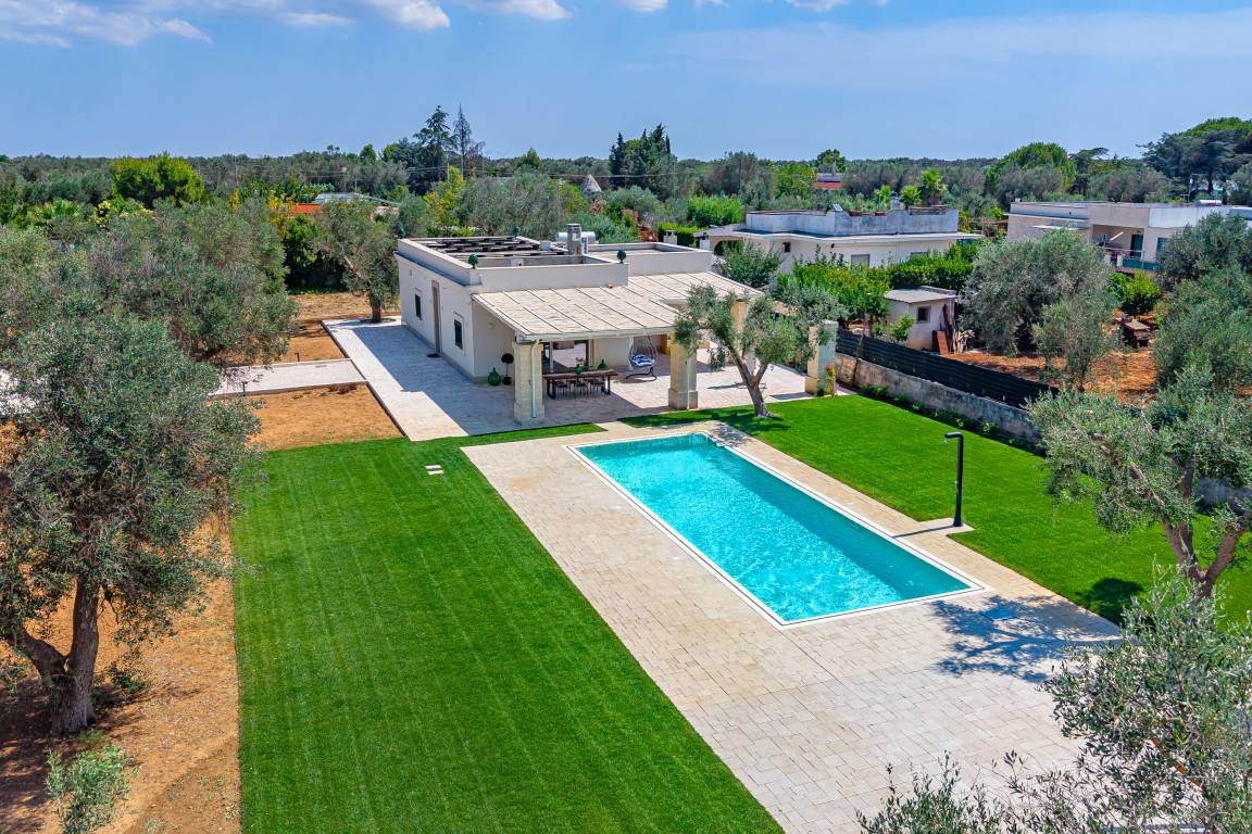 127 M² Villa ∙ 4 Habitaciones ∙ 8 Huéspedes - Francavilla Fontana