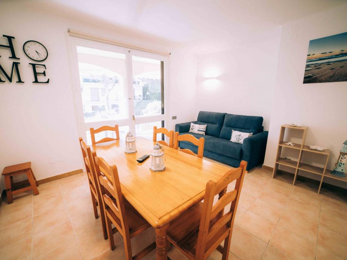60 M² Apartamento ∙ 2 Habitaciones ∙ 4 Huéspedes - Palafrugell