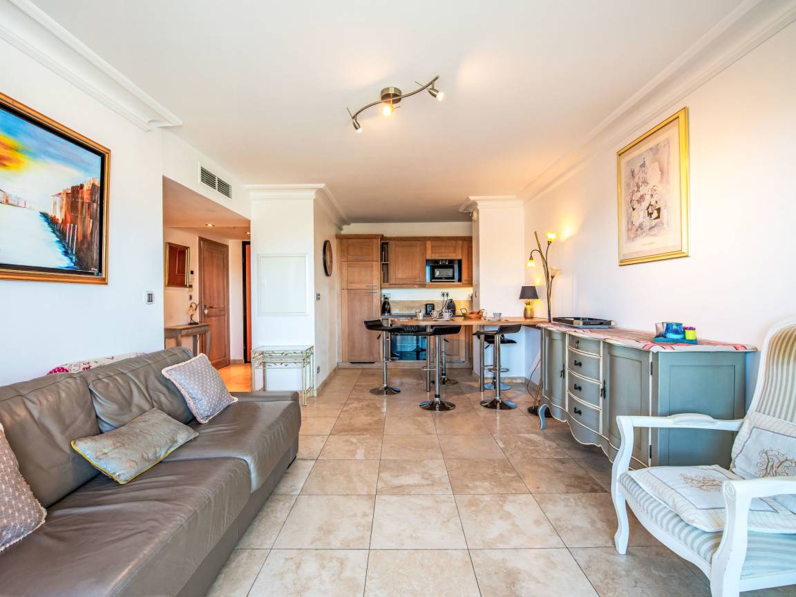 45 M² Ferienwohnung ∙ 1 Schlafzimmer ∙ 4 Gäste - Rayol-Canadel-sur-Mer