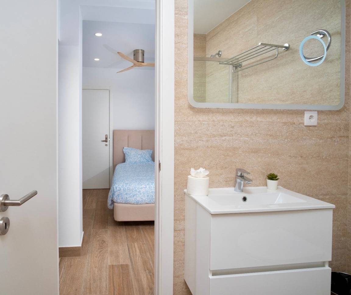 20 M² Studio ∙ 1 Schlafzimmer ∙ 2 Gäste - Lagos