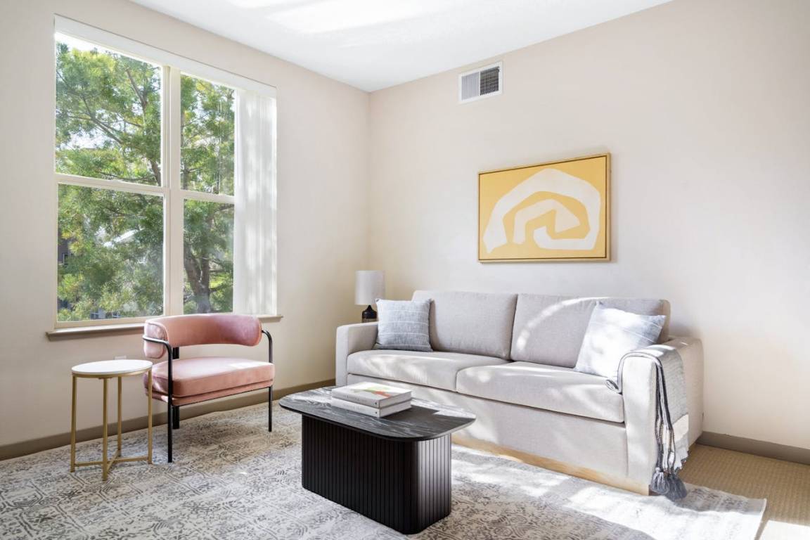 105 M² Apartamento ∙ 2 Habitaciones ∙ 4 Huéspedes - Walnut Creek, CA