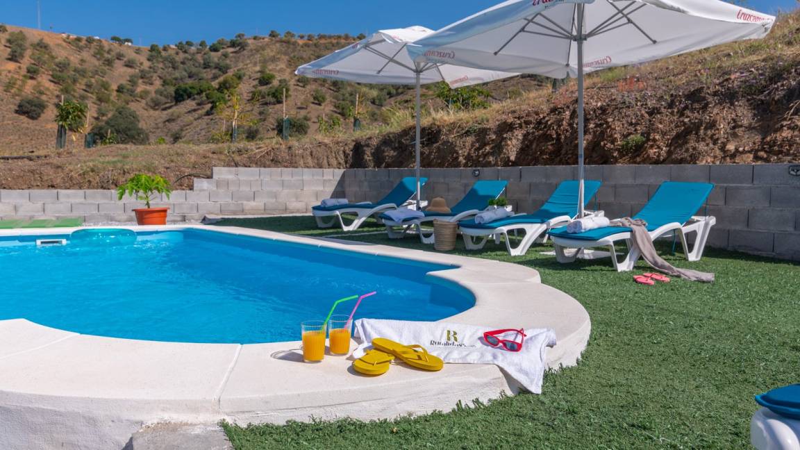 70 M² Casa ∙ 3 Habitaciones ∙ 6 Huéspedes - Vélez-Málaga