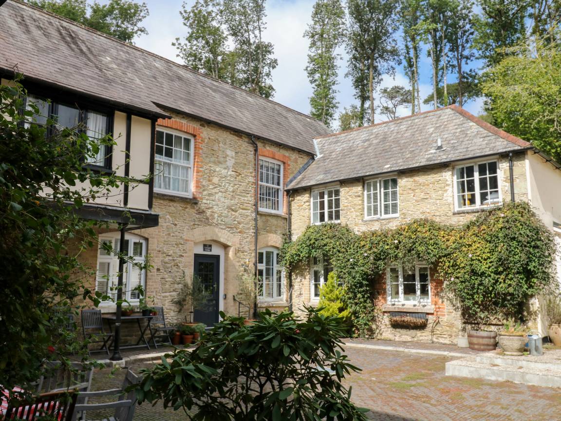 Cottage ∙ 2 Bedrooms ∙ 4 Guests - Totnes