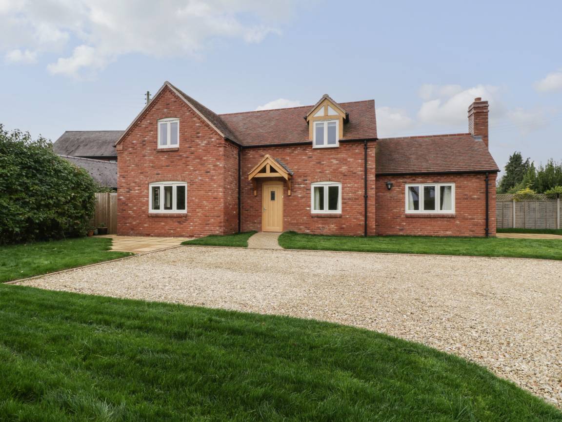 Cottage ∙ 2 Bedrooms ∙ 4 Guests - Gloucestershire