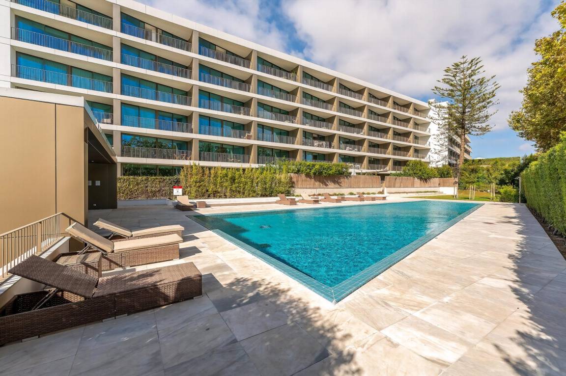 102 M² Appartement ∙ 2 Chambres ∙ 4 Personnes - Estoril