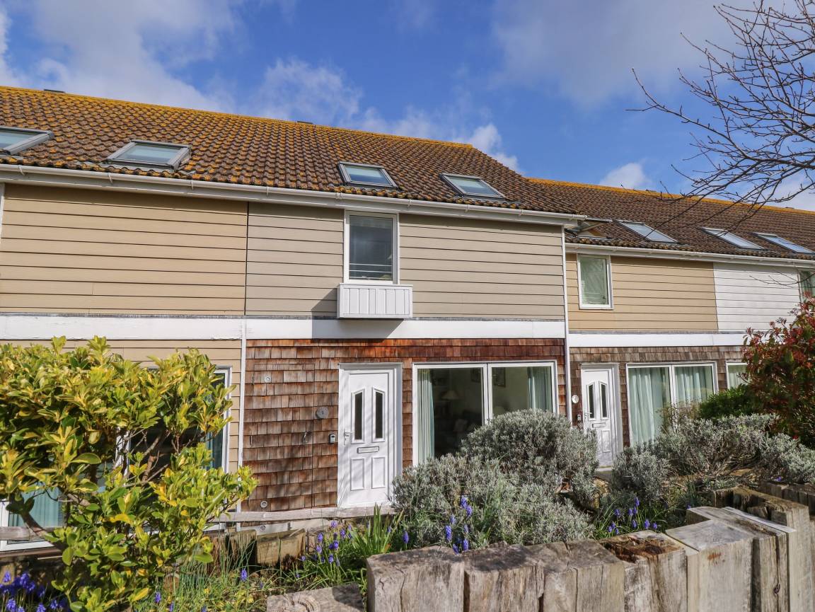 Cottage ∙ 2 Bedrooms ∙ 4 Guests - Isle of Wight