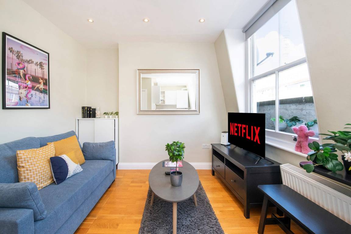 Apartment ∙ 1 Bedroom ∙ 4 Guests - Bloomsbury