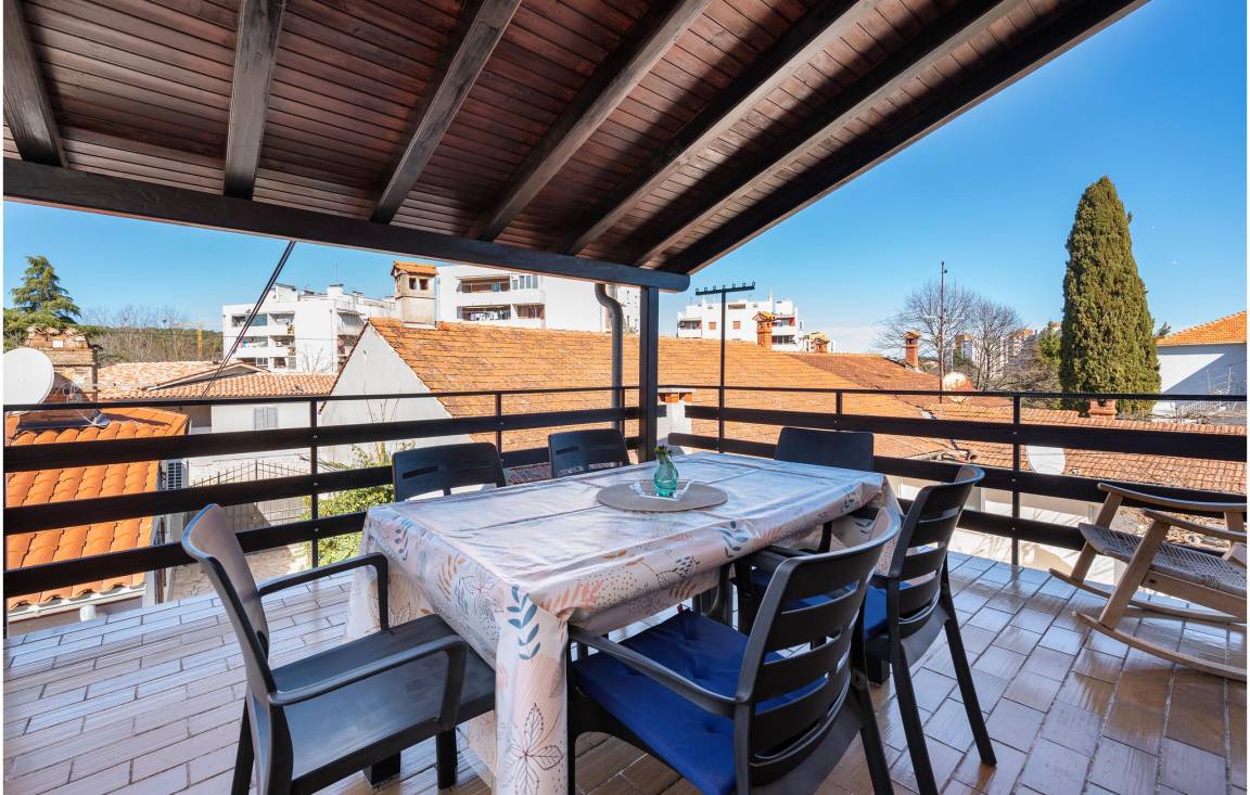 100 M² Apartamento ∙ 2 Habitaciones ∙ 5 Huéspedes - Pula