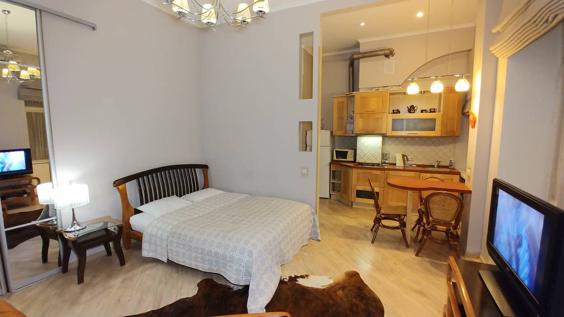 55 M² Ferienwohnung ∙ 1 Schlafzimmer ∙ 2 Gäste - Kiew