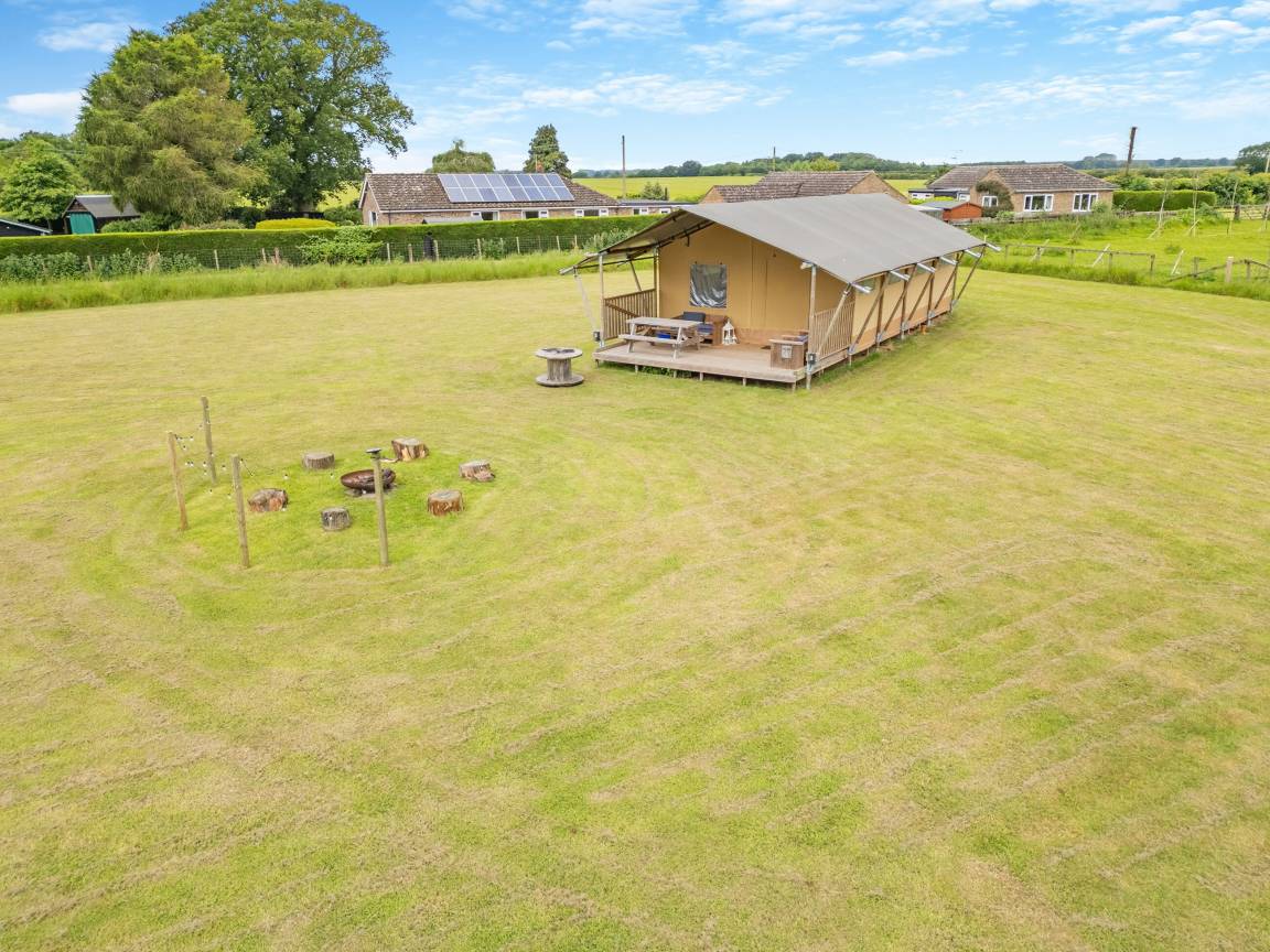 Cottage ∙ 3 Bedrooms ∙ 6 Guests - Dereham