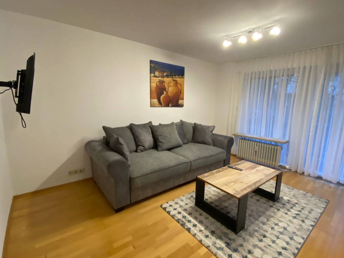 65 M² Ferienwohnung ∙ 2 Schlafzimmer ∙ 4 Gäste - Obing