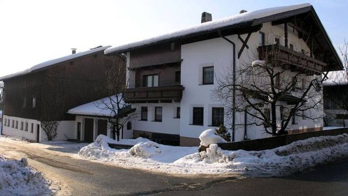 30 M² Hôtel ∙ 1 Chambre ∙ 3 Personnes - Schwaz