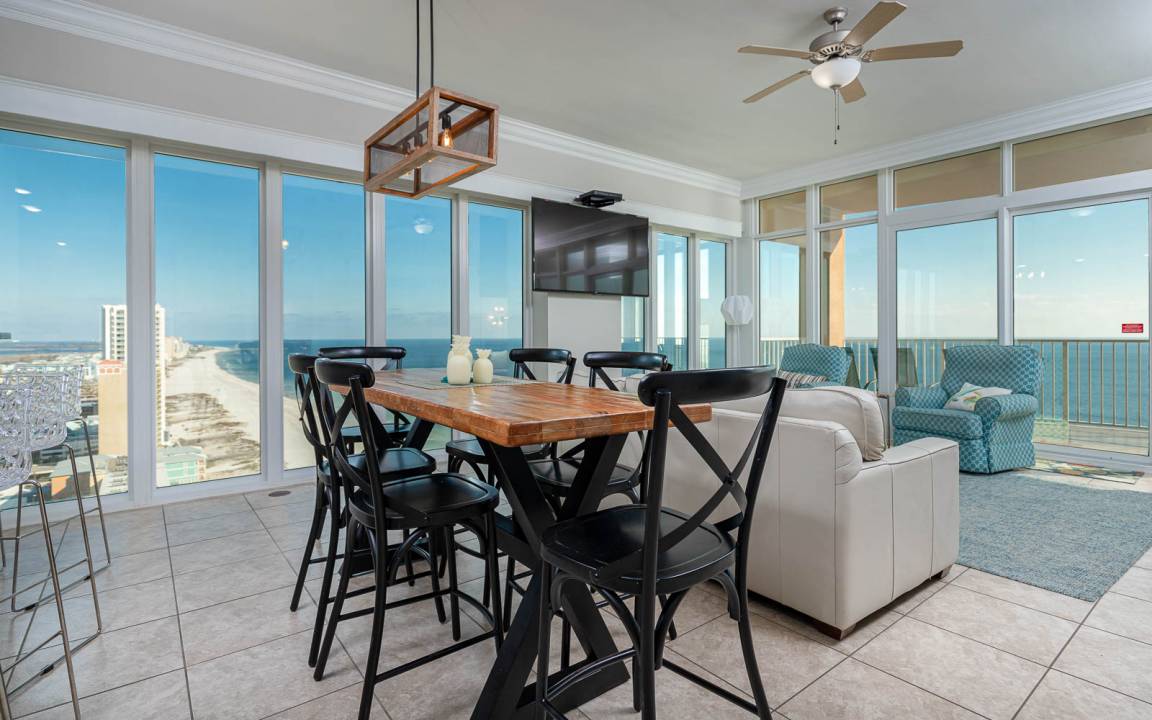181 M² Condo ∙ 4 Bedrooms ∙ 16 Guests - Gulf Shores, AL