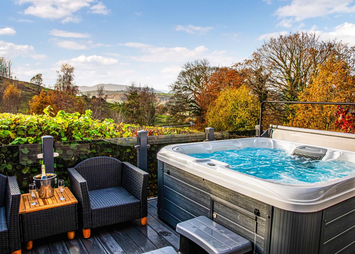 Chalet ∙ 3 Bedrooms ∙ 6 Guests - Wales