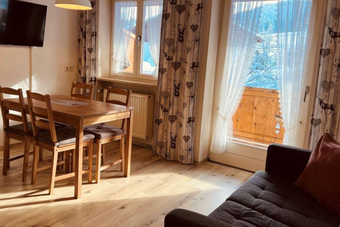 69 M² Hotel ∙ 2 Bedrooms ∙ 4 Guests - Murnau am Staffelsee