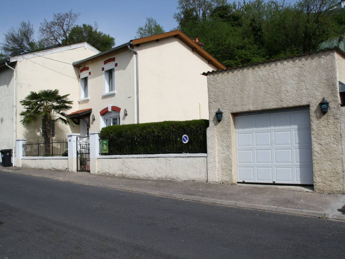 82 M² Cottage ∙ 3 Chambres ∙ 4 Personnes - Meuse