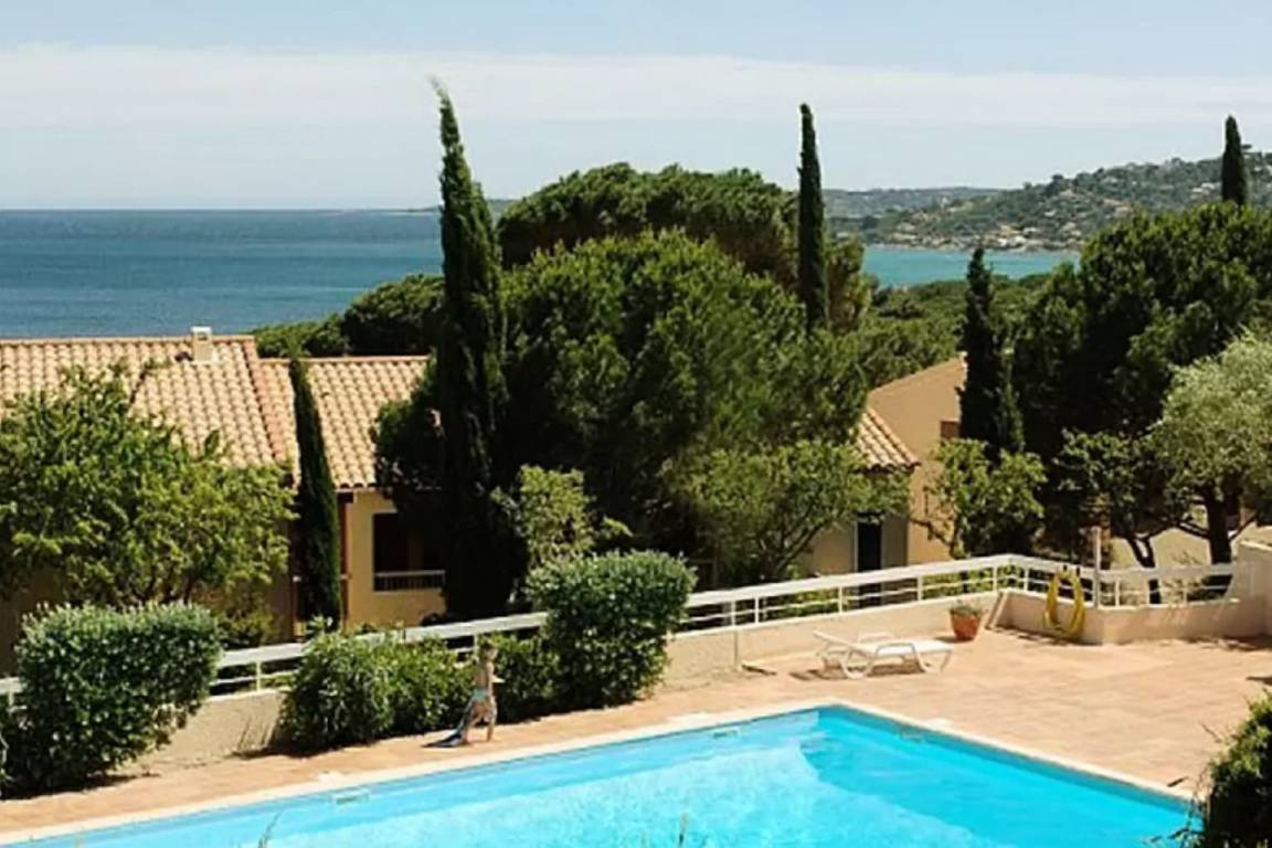 33 M² Appartement ∙ 2 Chambres ∙ 6 Personnes - Sainte-Maxime