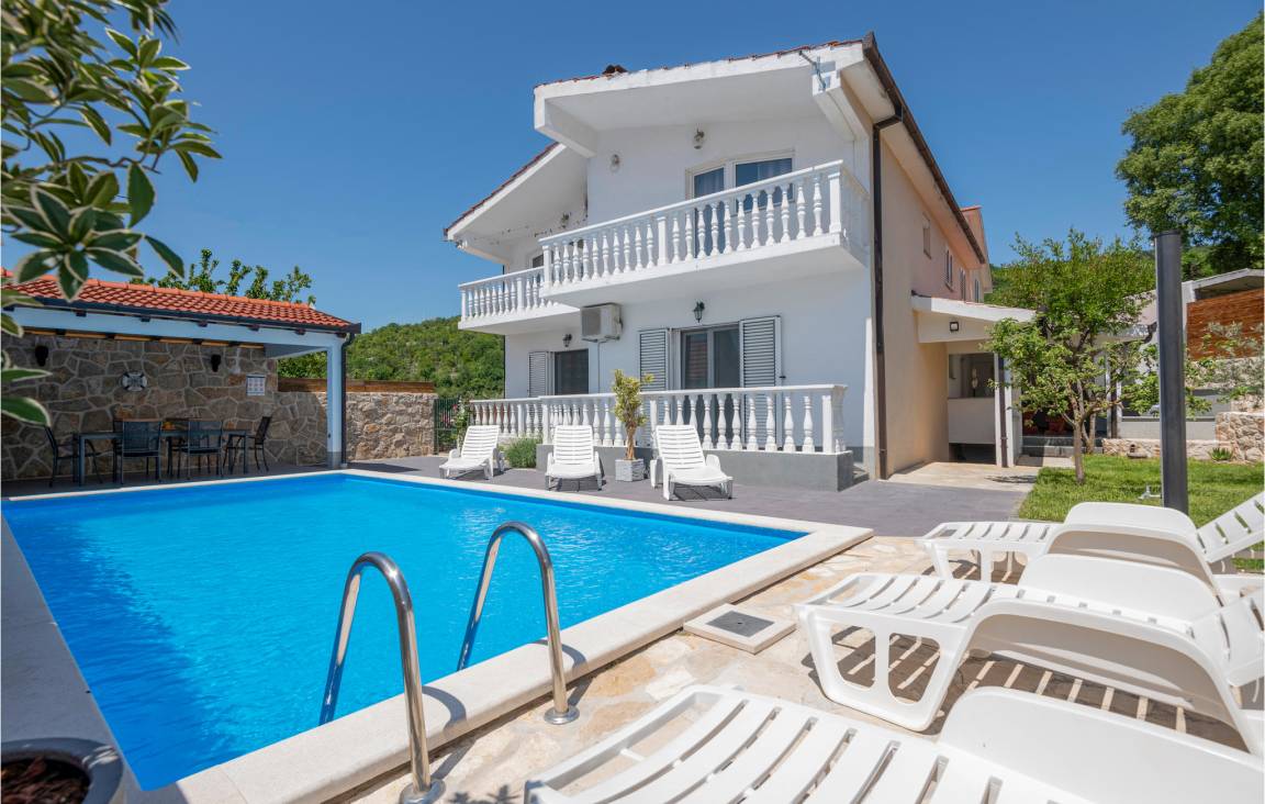 260 M² Ferienhaus ∙ 5 Schlafzimmer ∙ 10 Gäste - Imotski