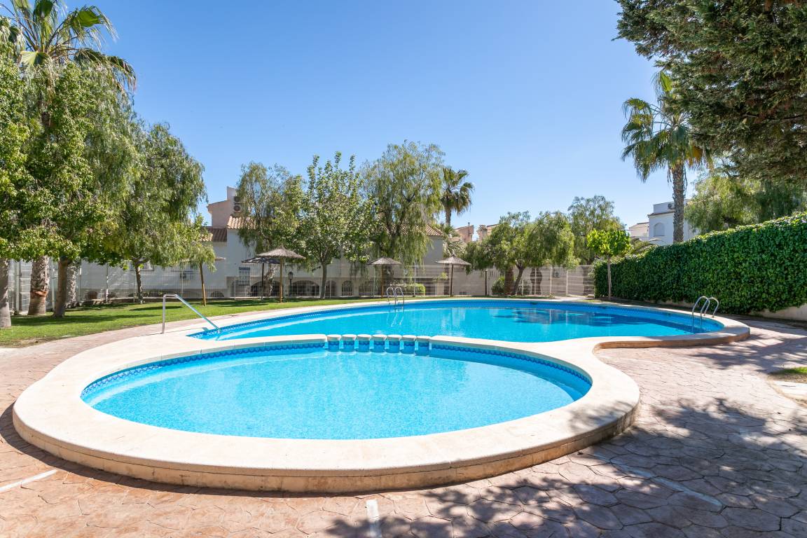 120 M² Casa ∙ 3 Habitaciones ∙ 6 Huéspedes - Alicante