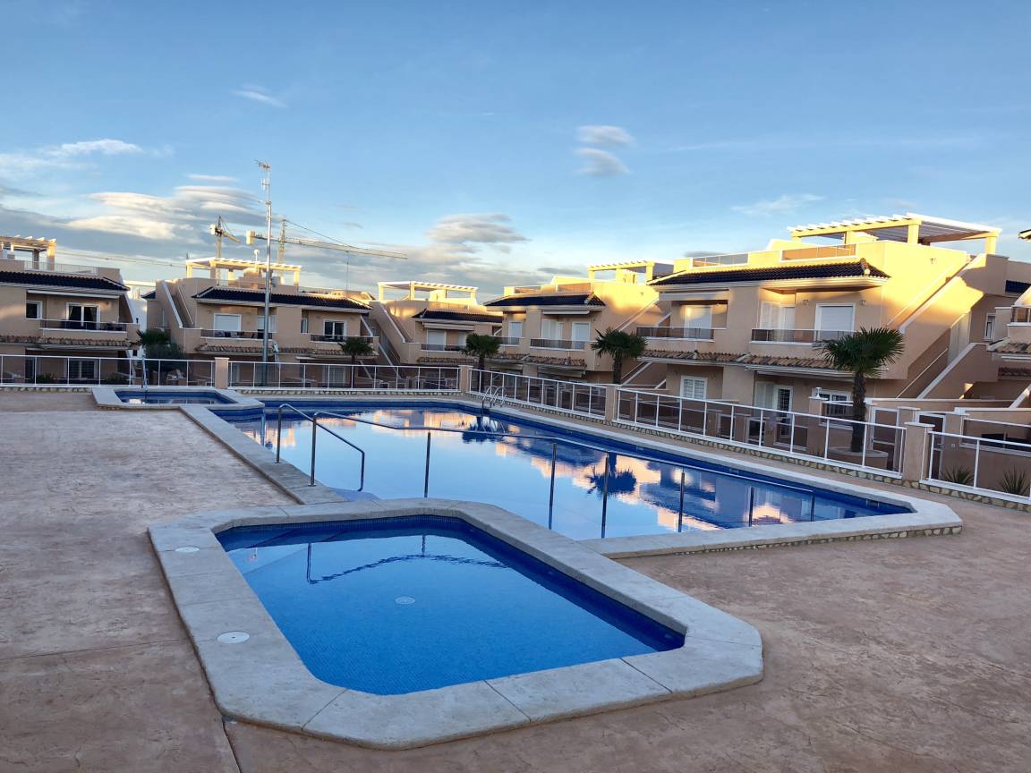 80 M² Apartment ∙ 2 Bedrooms ∙ 4 Guests - Los Montesinos