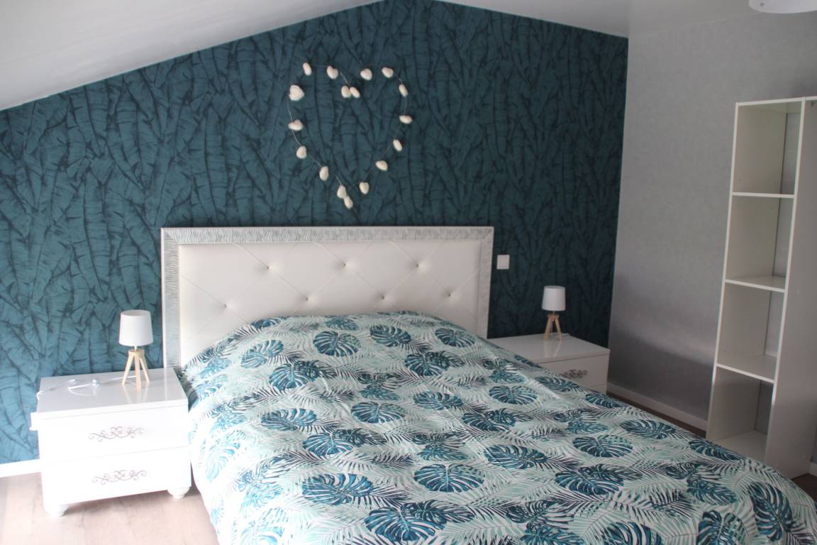 160 M² Huis ∙ 5 Slaapkamers ∙ 8 Gasten - Ardennen