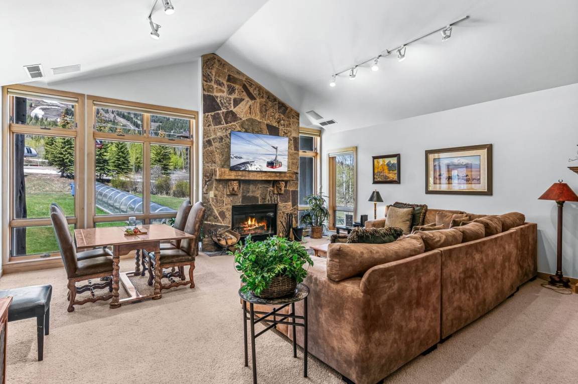 184 M² Apartment ∙ 2 Bedrooms ∙ 5 Guests - Jackson Hole, Wyoming