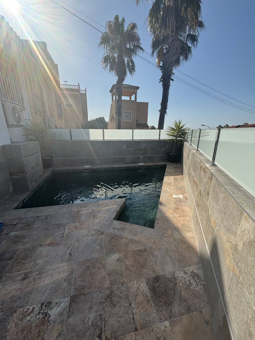 Chalet ∙ 3 Bedrooms ∙ 6 Guests - Torrevieja