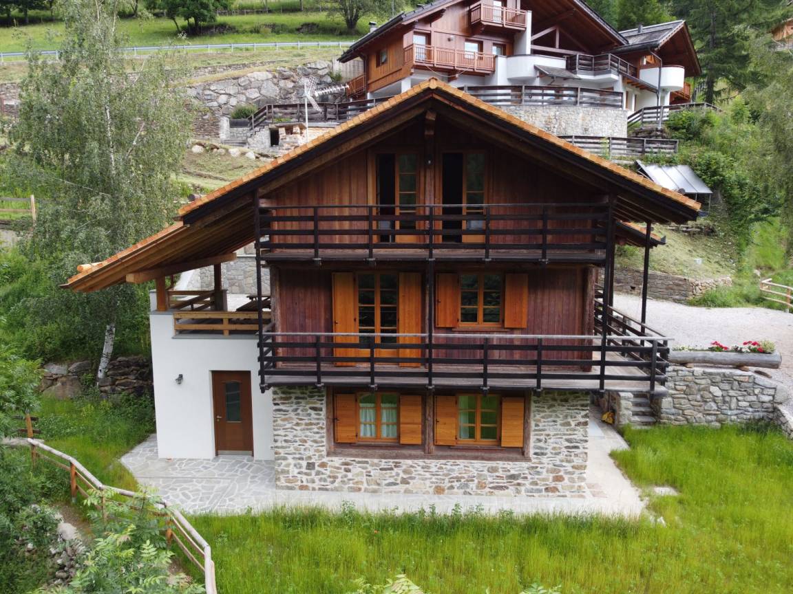 85 M² Chalet ∙ 2 Bedrooms ∙ 6 Guests - Trentino