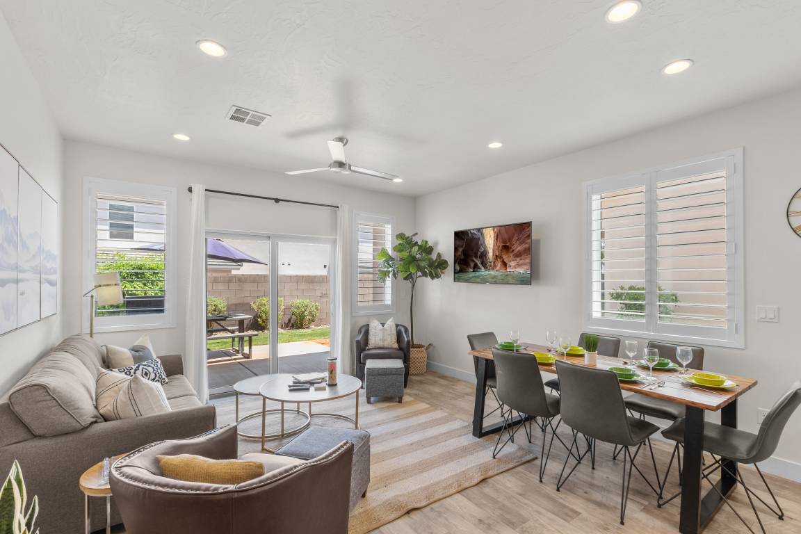 Maison De Vacances ∙ 4 Chambres ∙ 10 Personnes - St. George, UT