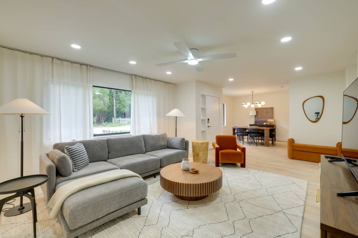 156 M² Huis ∙ 4 Slaapkamers ∙ 8 Gasten - Gainesville, FL