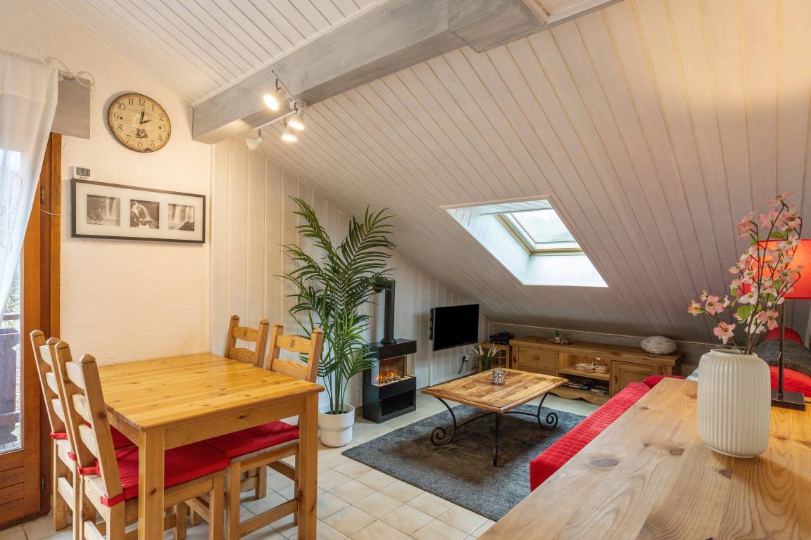 49 M² Ferienwohnung ∙ 2 Schlafzimmer ∙ 4 Gäste - Hirmentaz