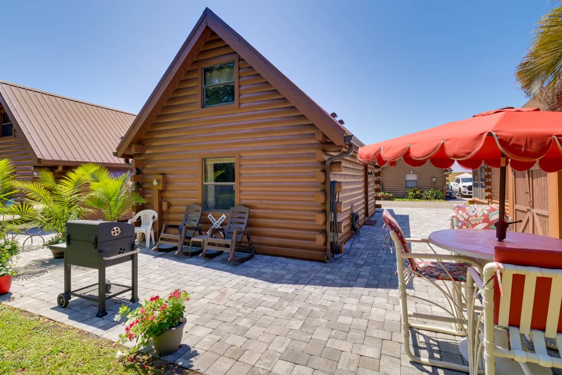 83 M² House ∙ 1 Bedroom ∙ 4 Guests - Lake Okeechobee, FL
