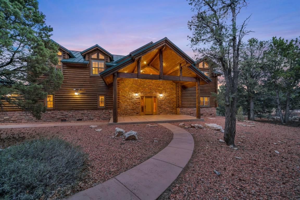 279 M² Cabin ∙ 4 Bedrooms ∙ 10 Guests - Zion National Park