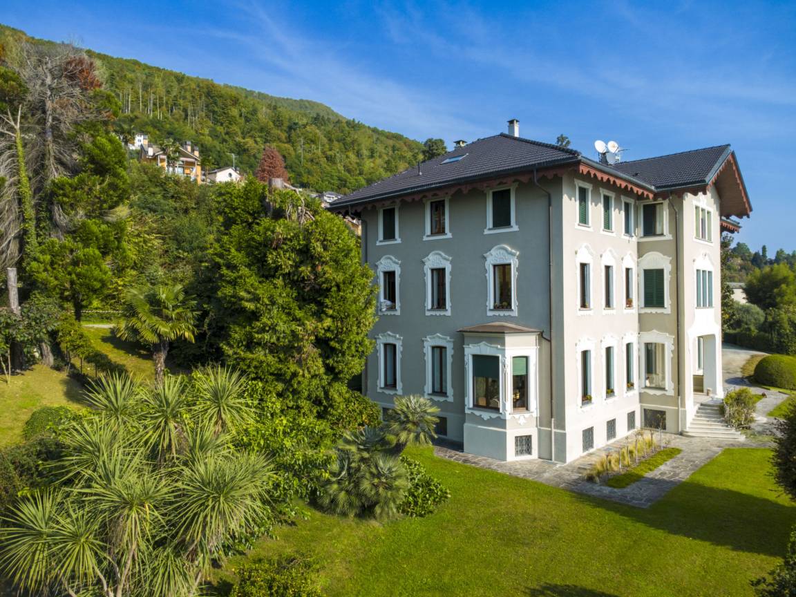 70 M² Appartement ∙ 1 Slaapkamer ∙ 4 Gasten - Ghiffa