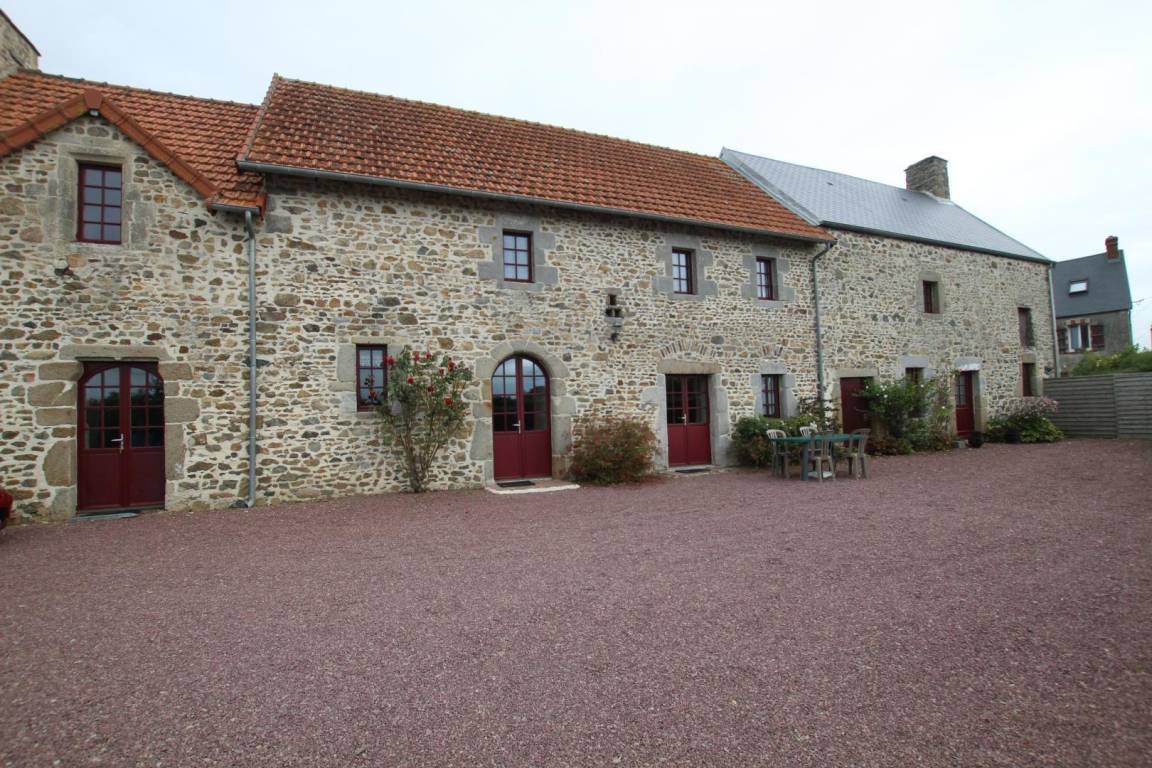 114 M² Gîte ∙ 2 Chambres ∙ 6 Personnes - Manche