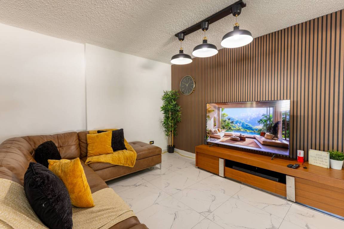 2000 M² House ∙ 6 Bedrooms ∙ 12 Guests - Dorado