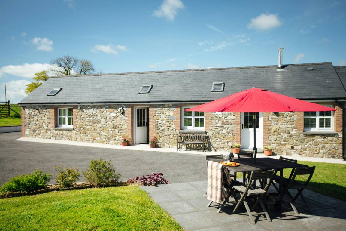 111 M² Dom Wiejski ∙ 2 Sypialnie ∙ 5 Gości - Llanelli